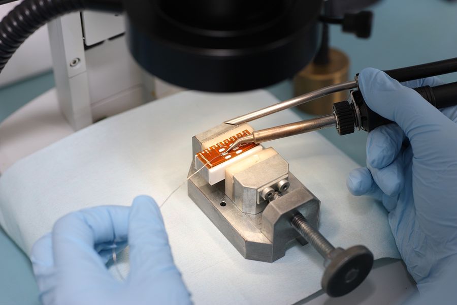 Aufbau- und Verbindungstechnik